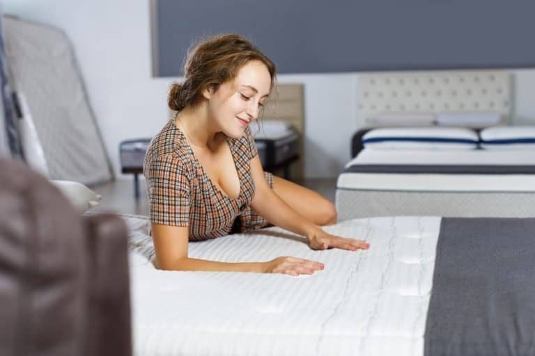 How To Sleep On Zoom - Sleep Savvy